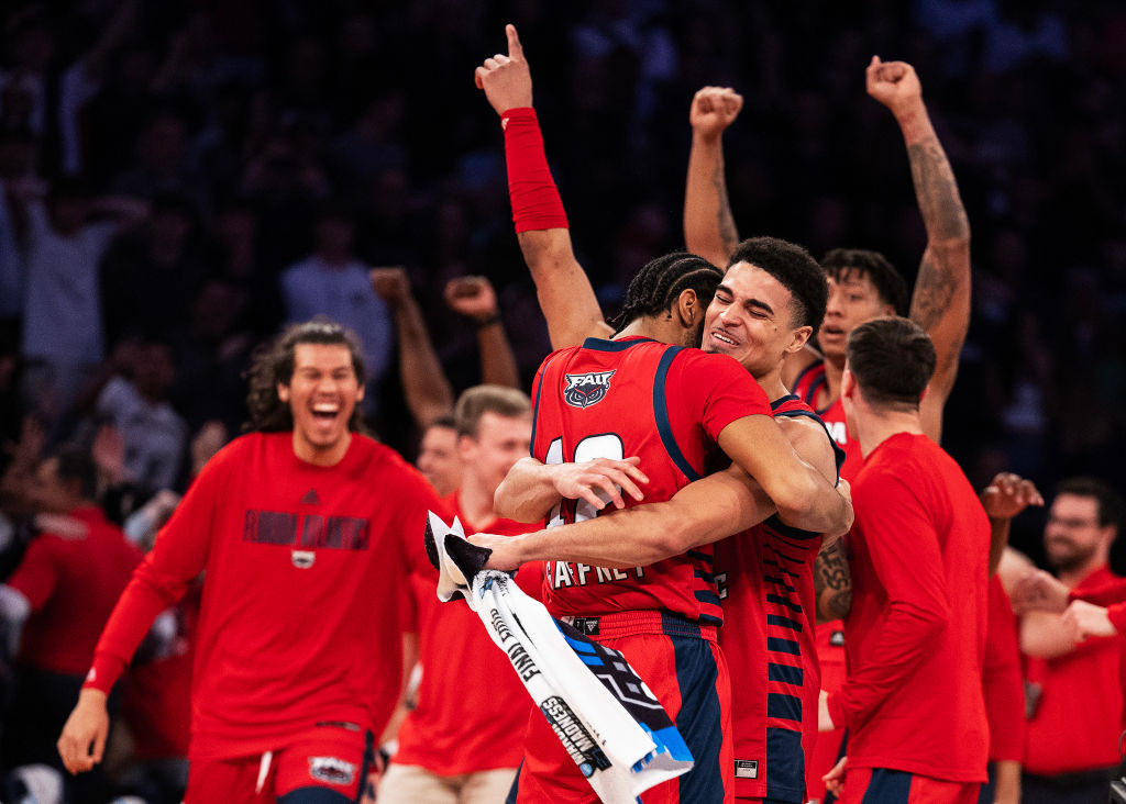 FAU Announcer Ken LaVicka: Owls Final Four Bound, Chaotic Final Call