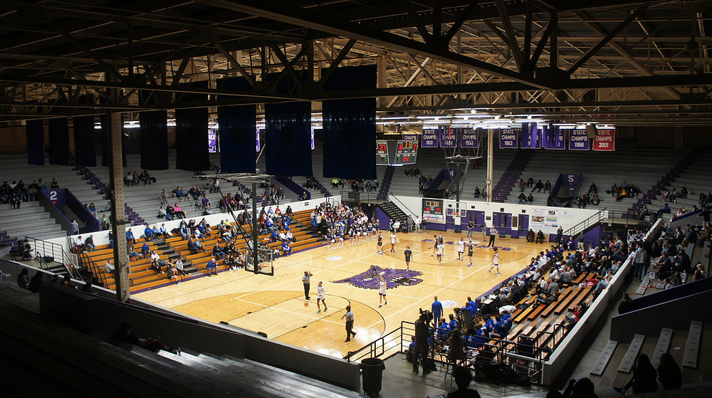 Indiana Has 10 of 12 Largest High School Gyms In The United States
