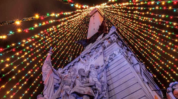 Circle Of Lights | Downtown Indianapolis Tree Lighting