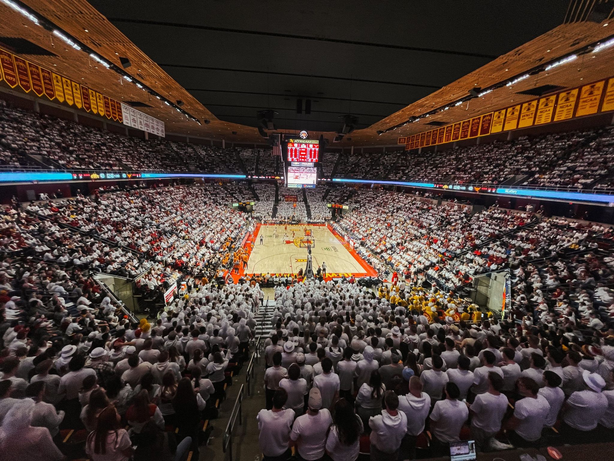 Top 15 Toughest College Basketball Arenas To Play At