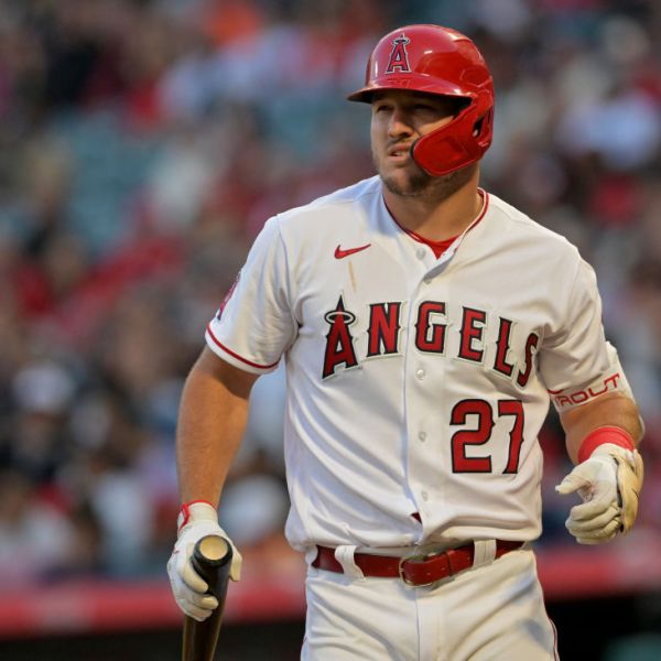 10 Photos of Mike Zimmer's Model Fiance, Katarina Miketin