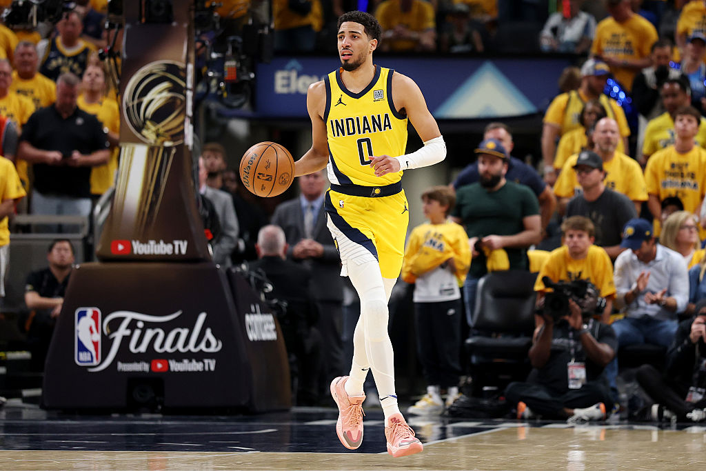 20 Notable Athletes To Wear Jersey Number 0