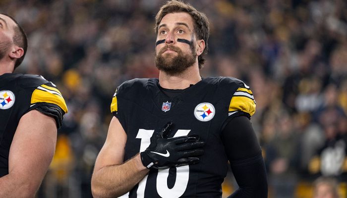 Top 5 All-Time NFL Draft "Girlfriend Moments"